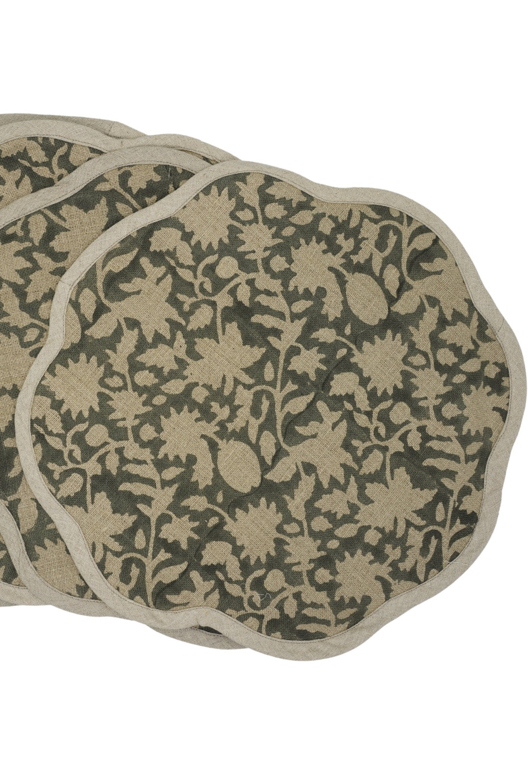 Fabdivine 15"Scalloped Charm Dining Set - Manikarnika | Wayfair